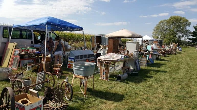 The 7 Best Iowa Flea Markets You Don’t Want To Miss - Flea Market Insiders